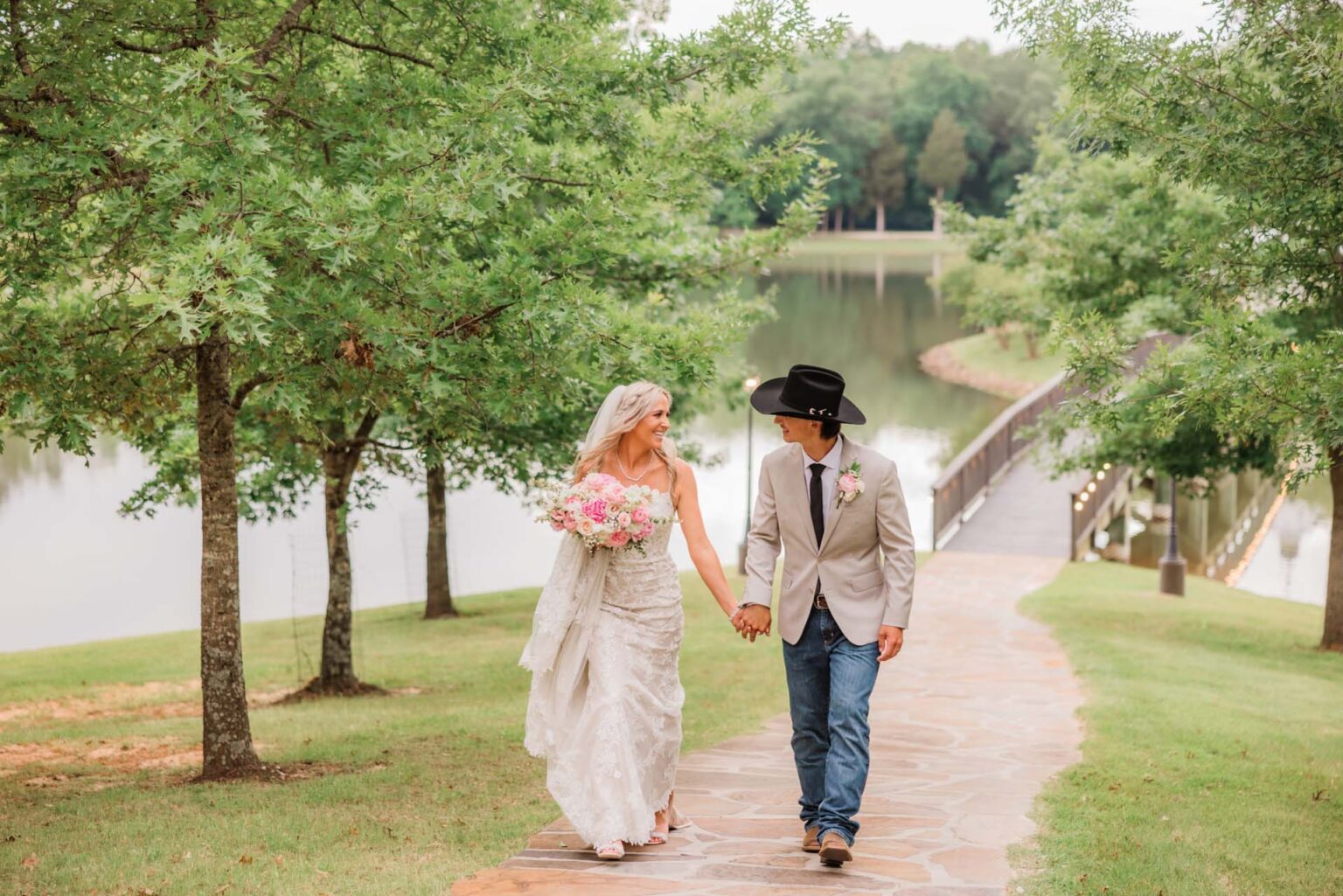 Sandy Creek Farms | Destination Wedding Venue in Tennessee